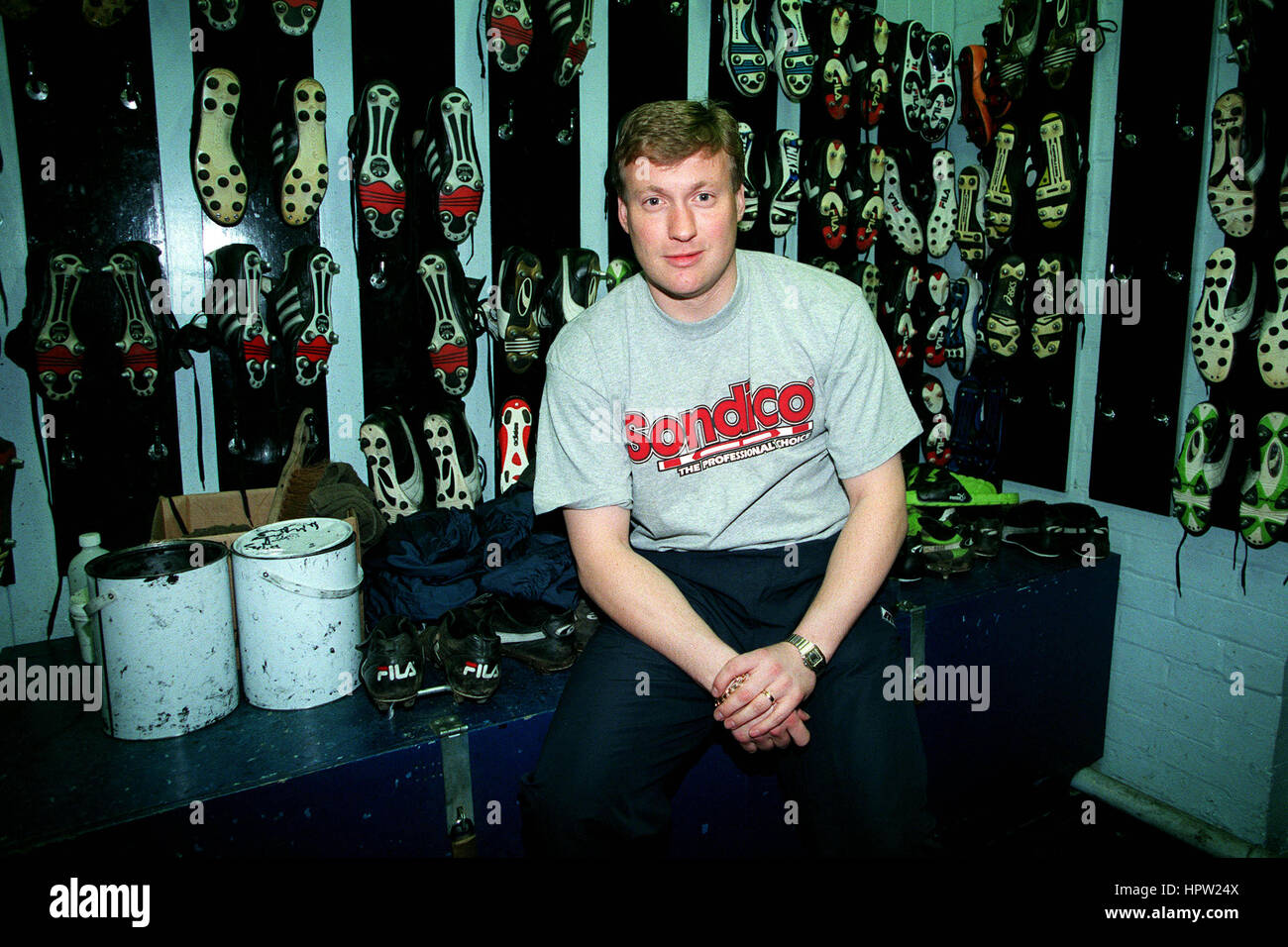 KEVIN PRESSMAN SHEFFIELD WEDNESDAY FC 16 March 1998 Stock Photo - Alamy