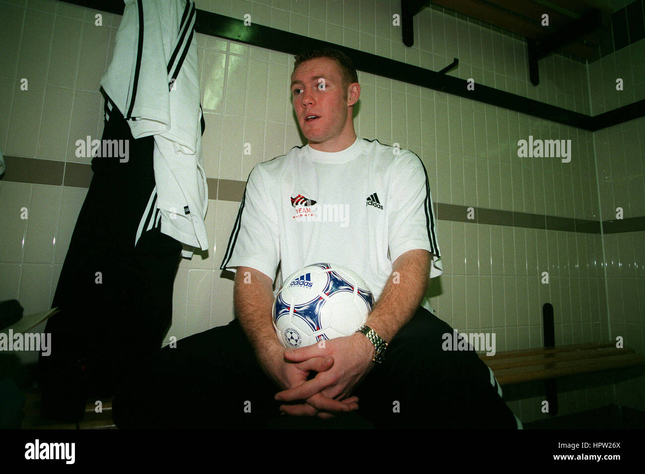 STEVE WATSON NEWCASTLE UNITED FC 16 March 1998 Stock Photo - Alamy