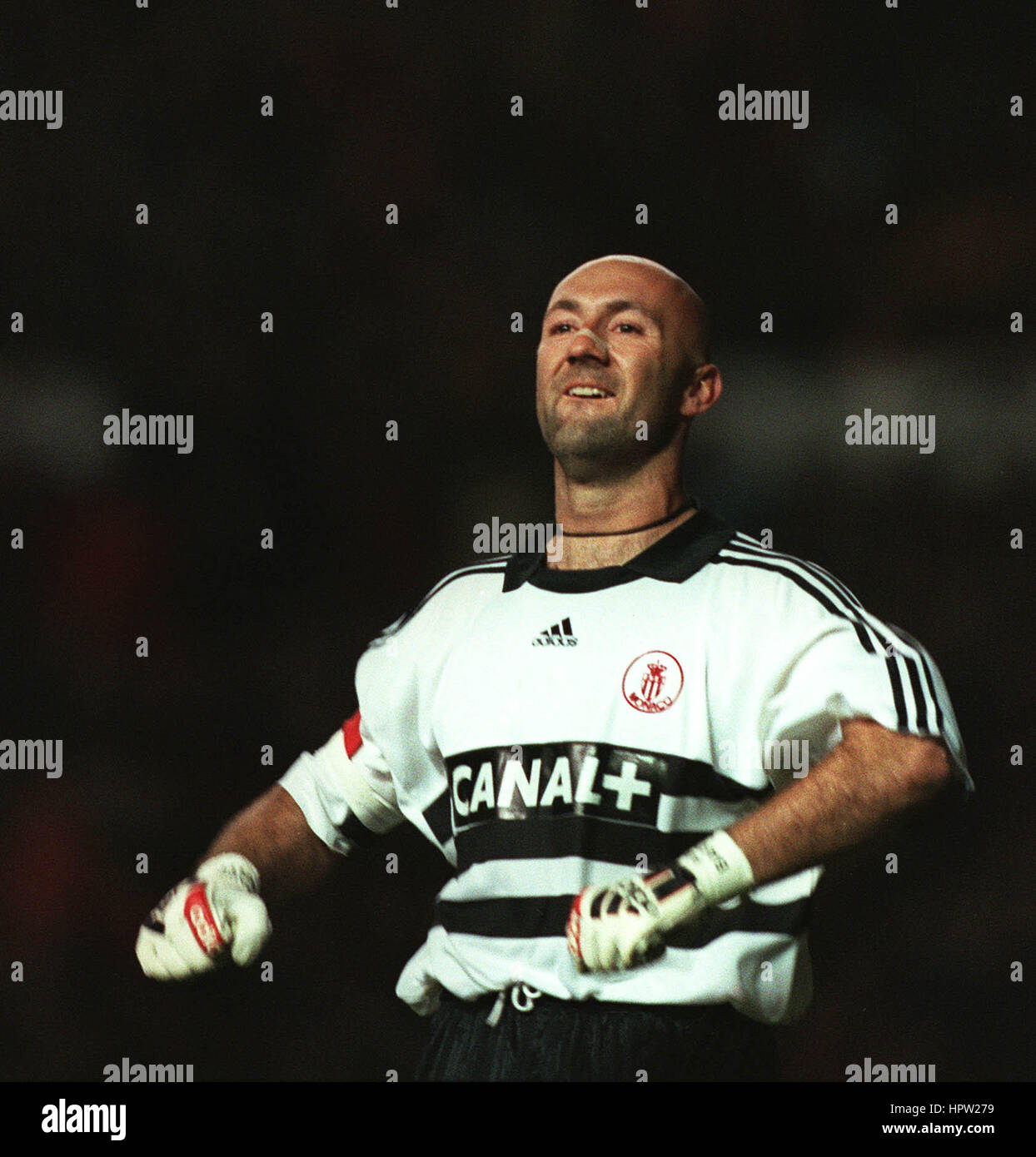 Barthez 1998 hi-res stock photography and images - Alamy