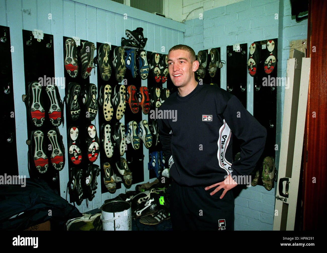 ANDY BOOTH SHEFFIELD WEDNESDAY FC 19 March 1998 Stock Photo - Alamy