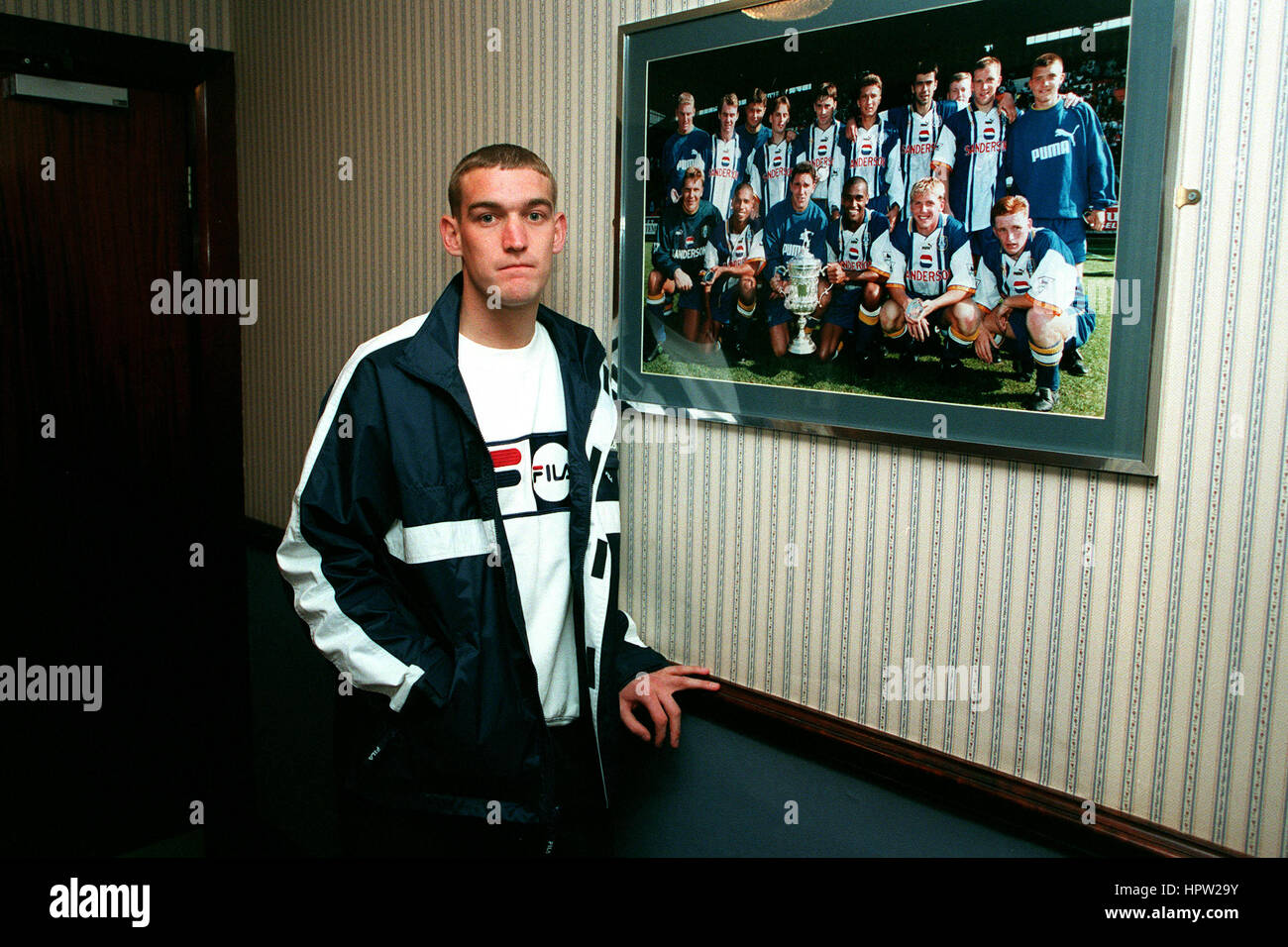 ANDY BOOTH SHEFFIELD WEDNESDAY FC 19 March 1998 Stock Photo - Alamy