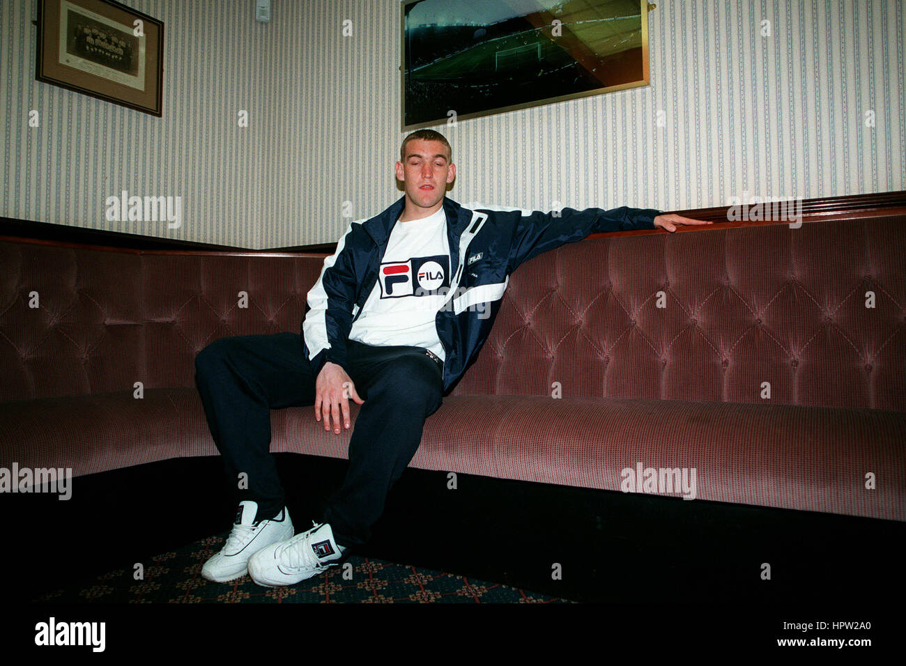 ANDY BOOTH SHEFFIELD WEDNESDAY FC 19 March 1998 Stock Photo - Alamy