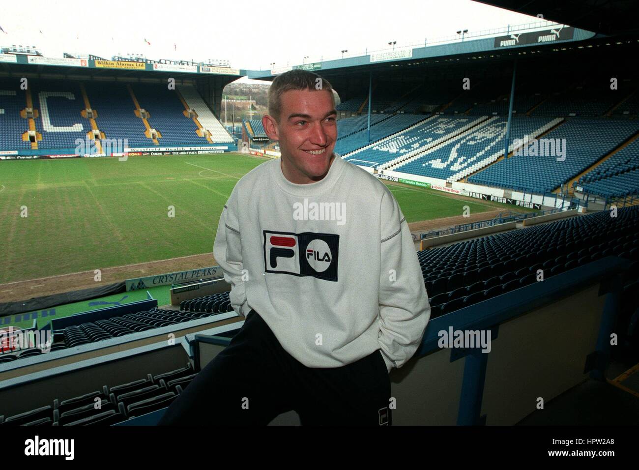 ANDY BOOTH SHEFFIELD WEDNESDAY FC 19 March 1998 Stock Photo - Alamy