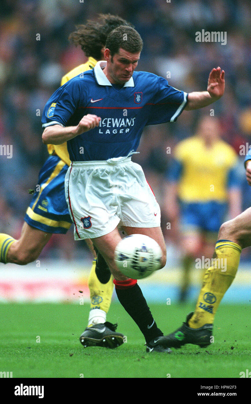 IAN DURRANT GLASGOW RANGERS FC 23 March 1998 Stock Photo - Alamy