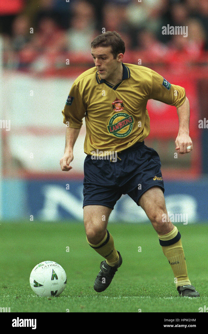 ALEX RAE SUNDERLAND FC 23 March 1998 Stock Photo - Alamy