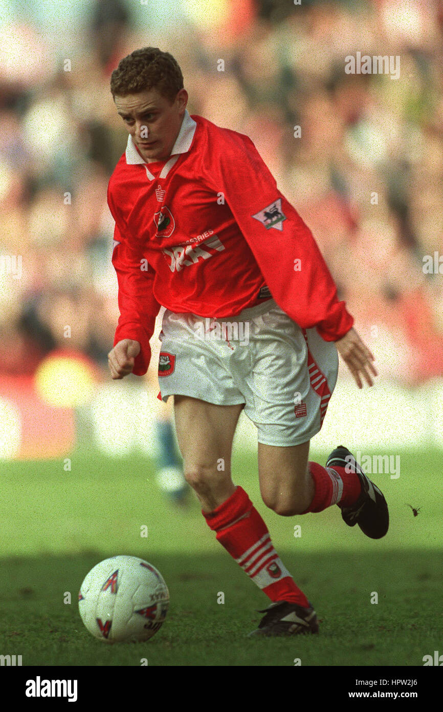 MARTIN BULLOCK BARNSLEY FC 23 March 1998 Stock Photo - Alamy