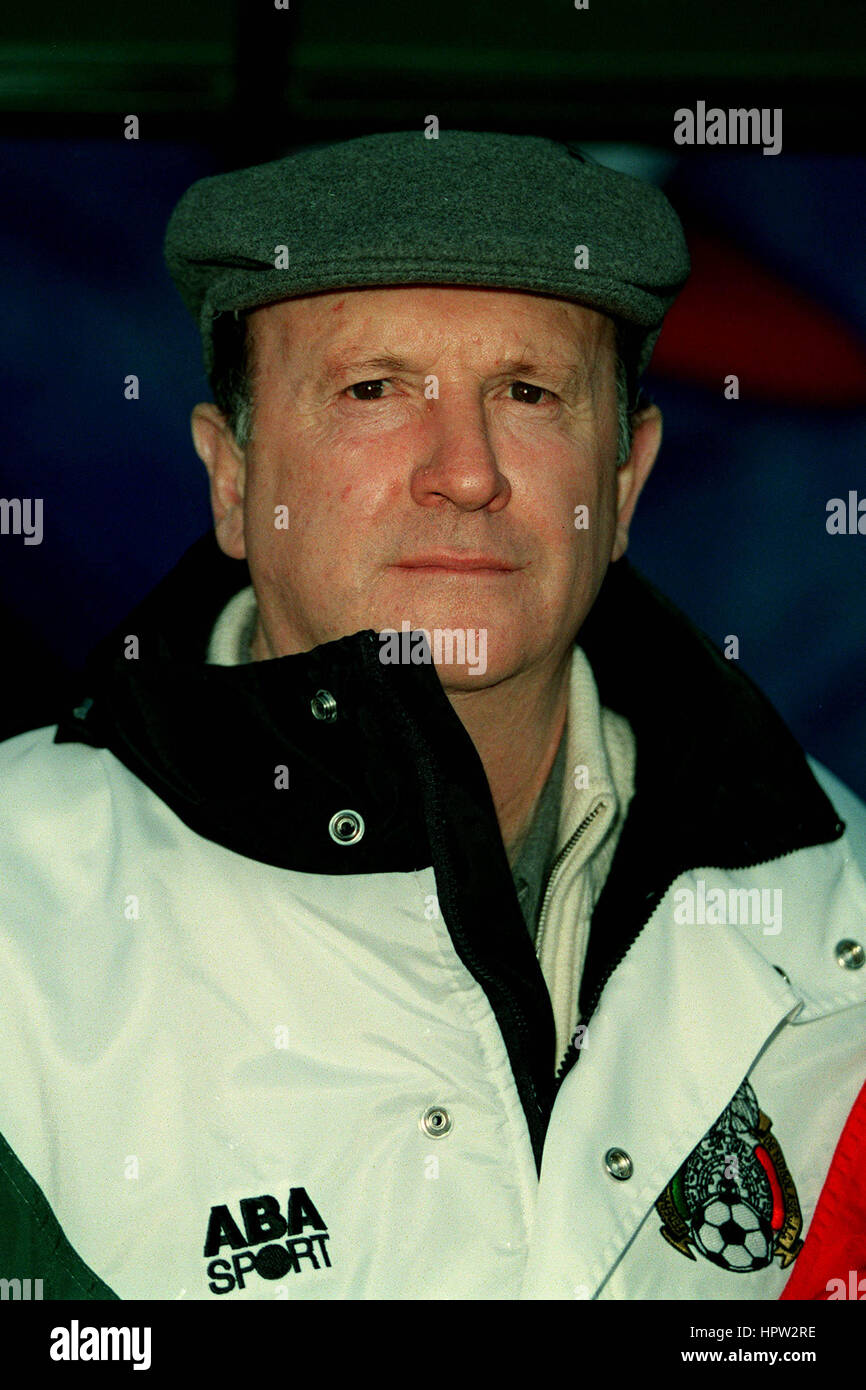 Manuel lapuente hi-res stock photography and images - Alamy