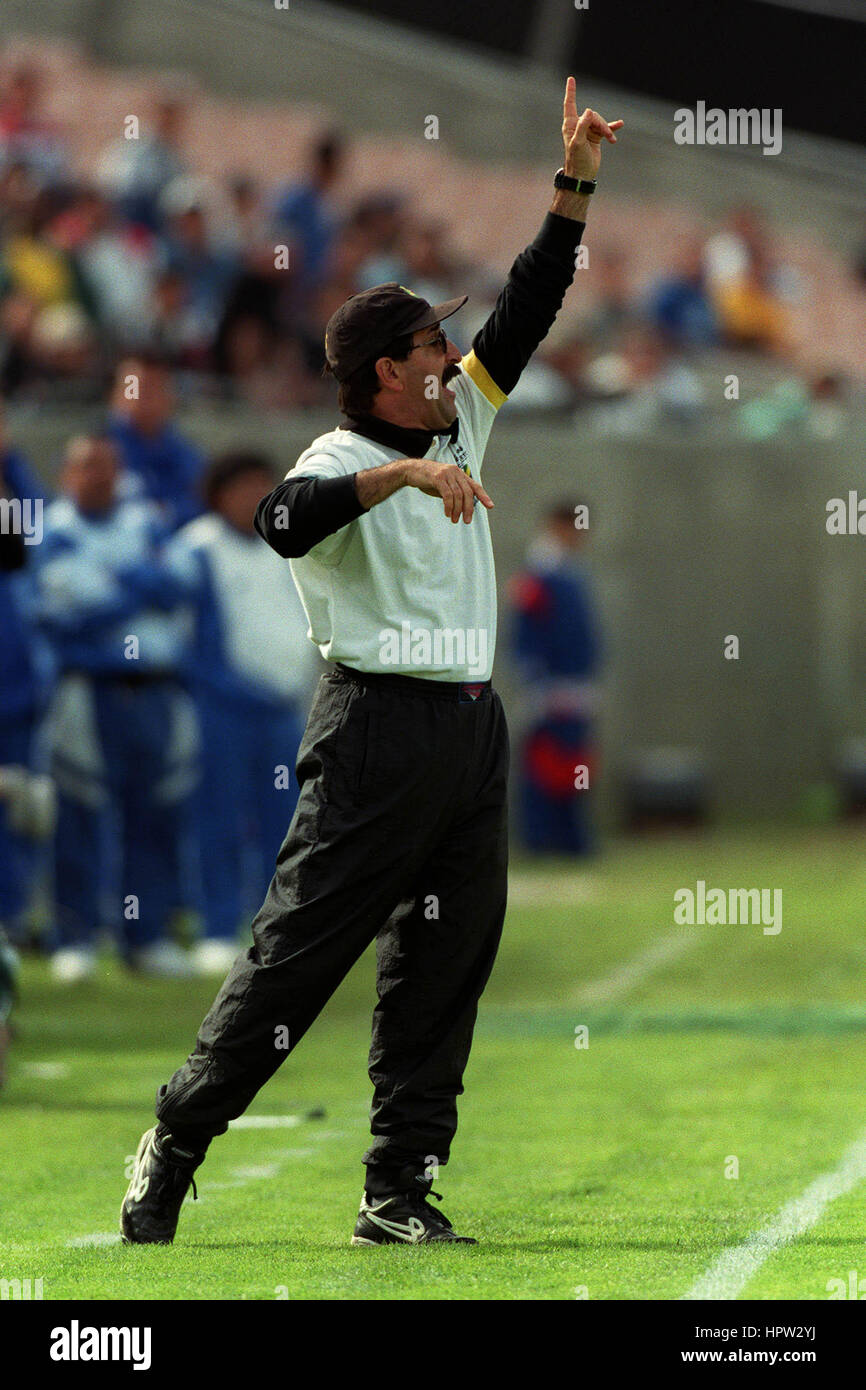 19 simoes hi-res stock photography and images - Alamy