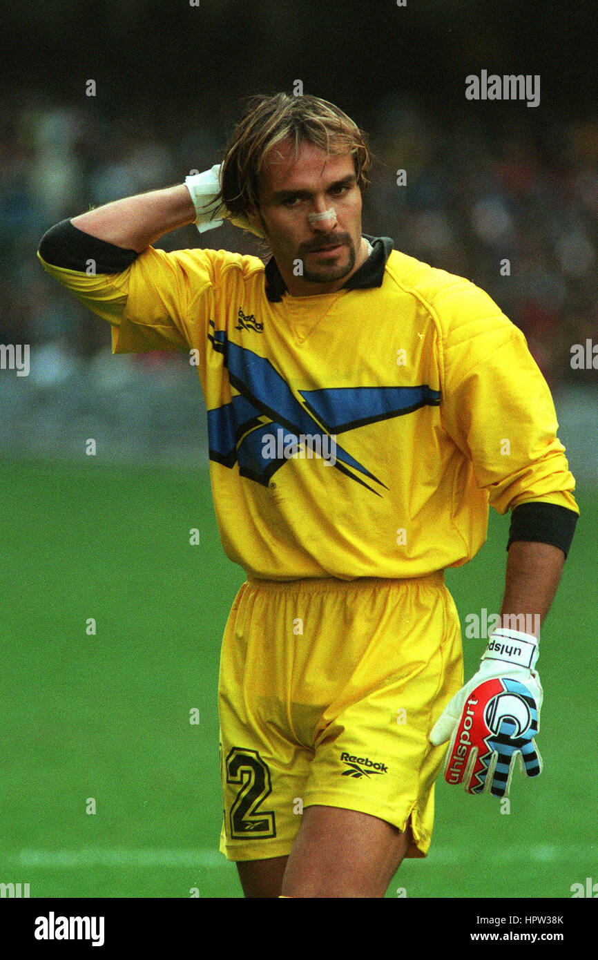MARCELO RAMIREZ CHILE 01 March 1998 Stock Photo - Alamy