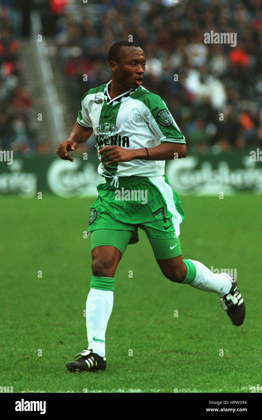 HENRY ONWUZURUIKO NIGERIA 01 March 1998 Stock Photo - Alamy