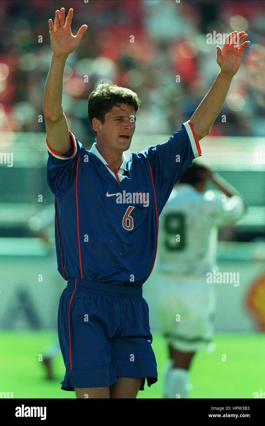 Wim jonk 1998 hi-res stock photography and images - Alamy