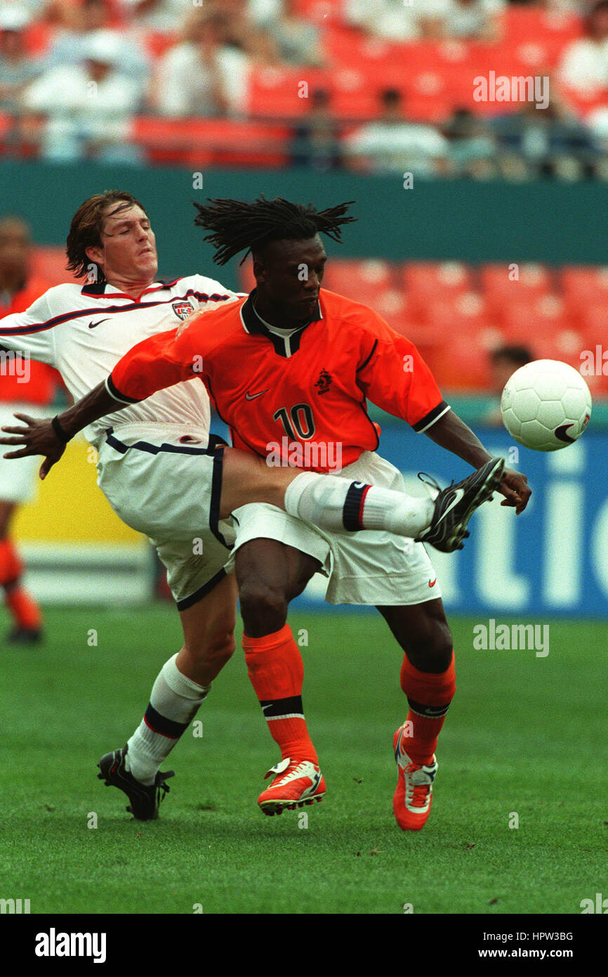 JOE-MAX MOORE CLARENCE SEEDORF USA V HOLLAND 09 March 1998 Stock Photo ...