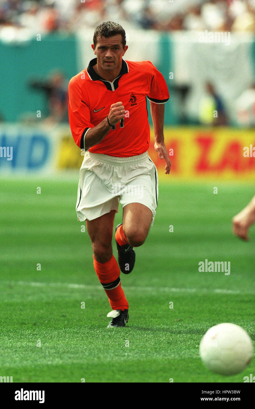 Phillip cocu hi-res stock photography and images - Alamy