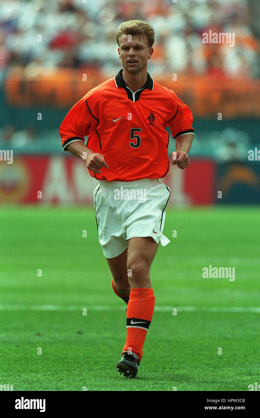 ARTHUR NUMAN HOLLAND & PSV EINDHOVEN 12 March 1998 Stock Photo - Alamy