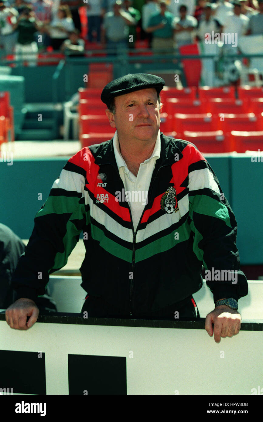 Manuel lapuente hi-res stock photography and images - Alamy