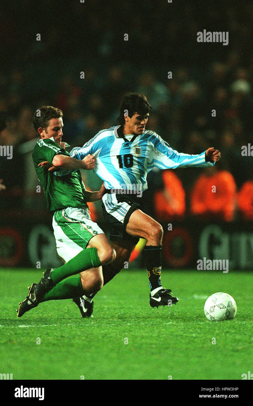ARNALDO ORTEGA & MARK KINSELLA EIRE V ARGENTINA 23 April 1998 Stock ...