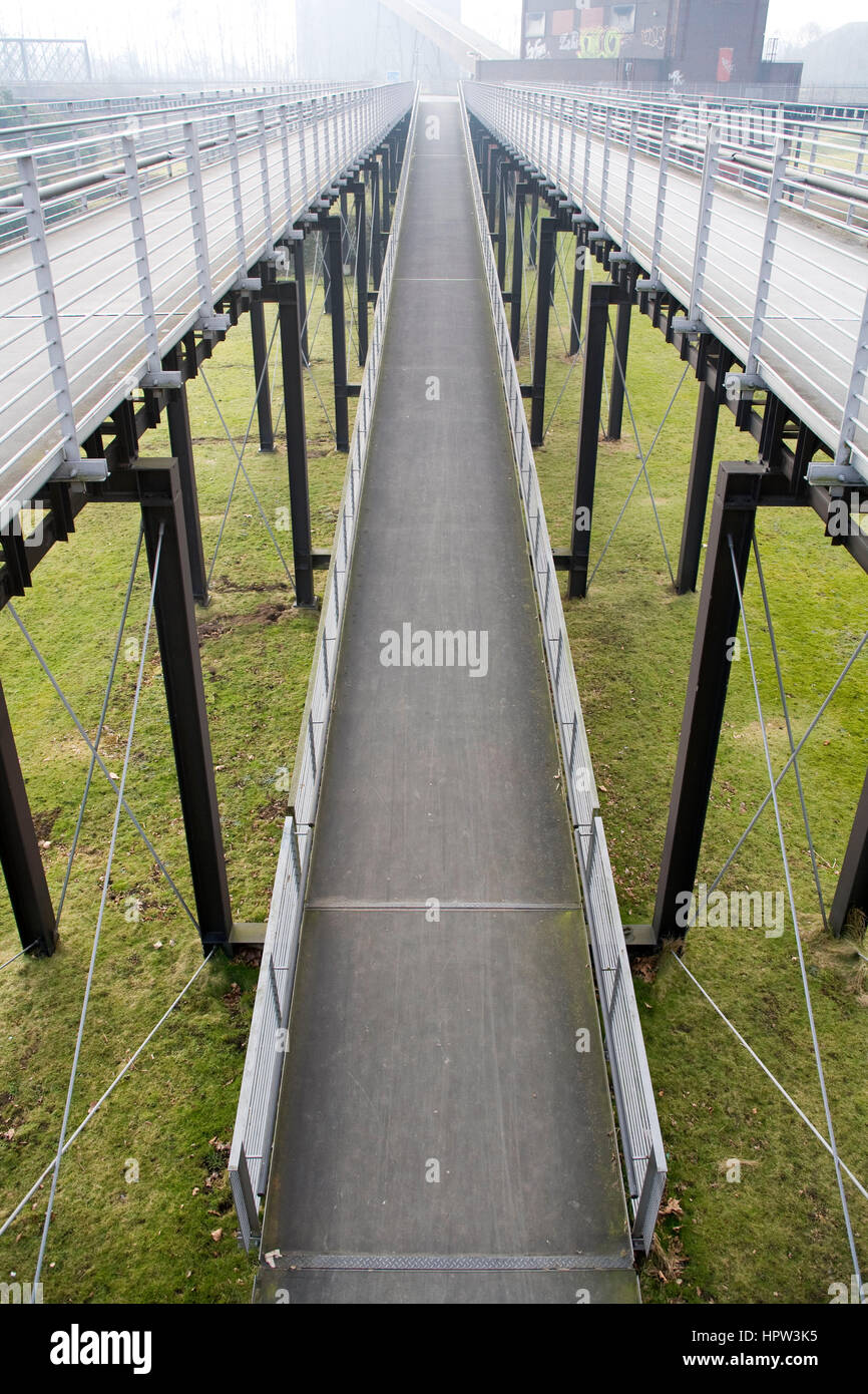 Mine ramp hi-res stock photography and images - Alamy
