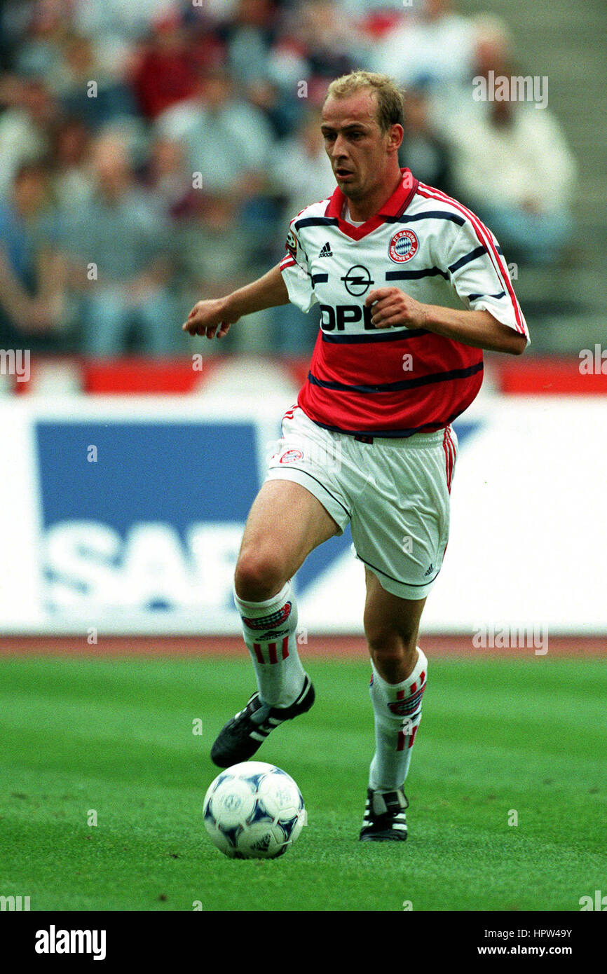 MARIO BASLER BAYERN MUNCHEN FC 26 August 1998 Stock Photo - Alamy