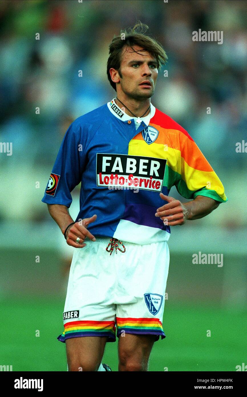 PETER PESCHEL VFL BOCHUM 27 August 1998 Stock Photo - Alamy