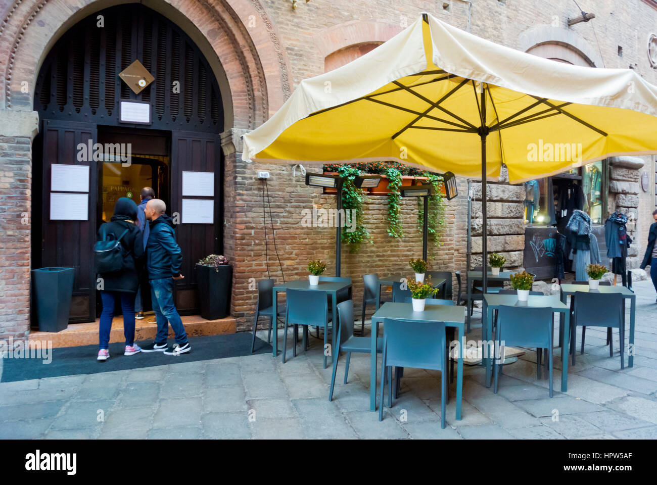 Pappagallo, restaurant, centro storico, Bologna, Emilia-Romagna, Italy ...