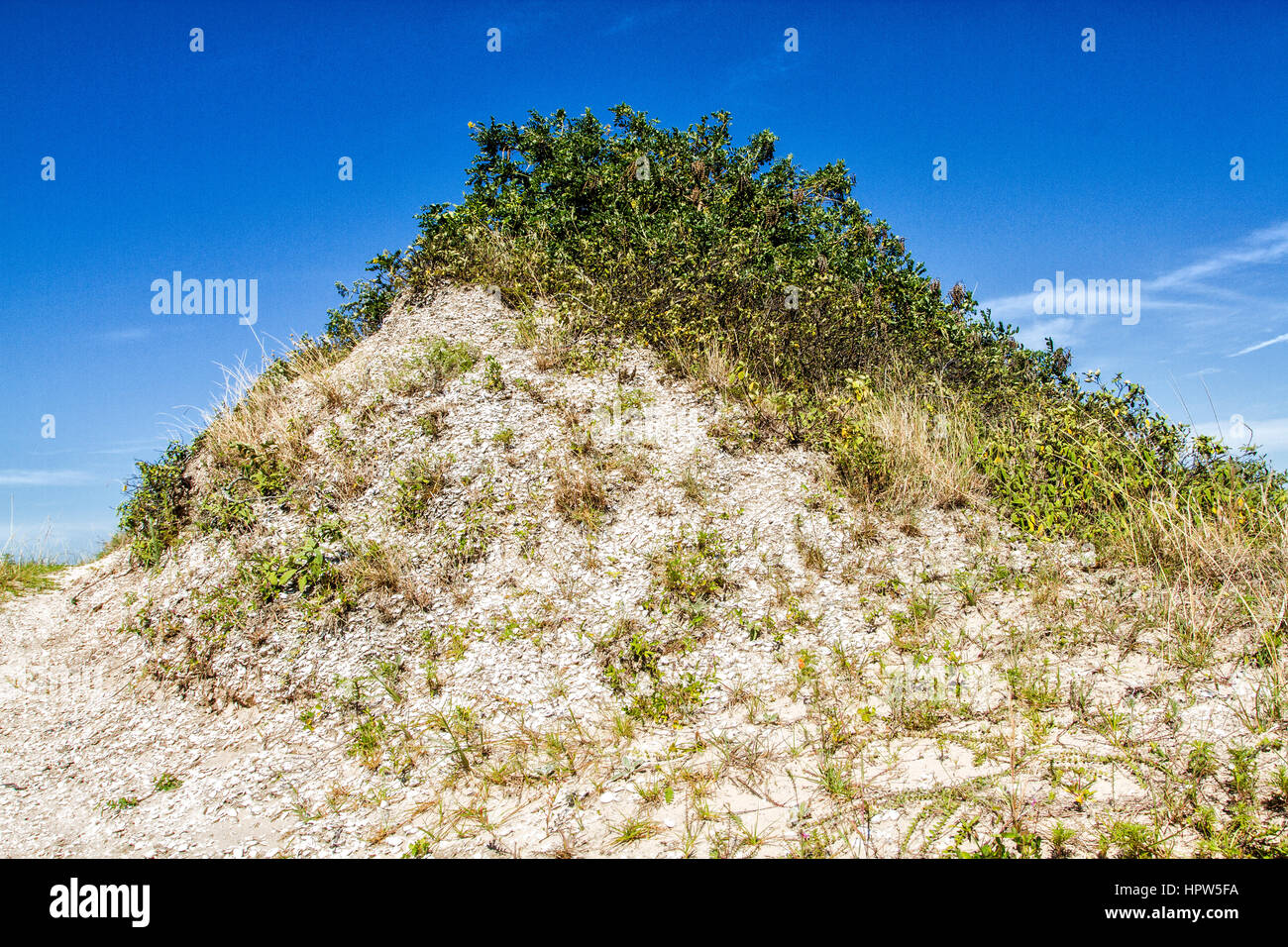 Shell midden hi-res stock photography and images - Alamy