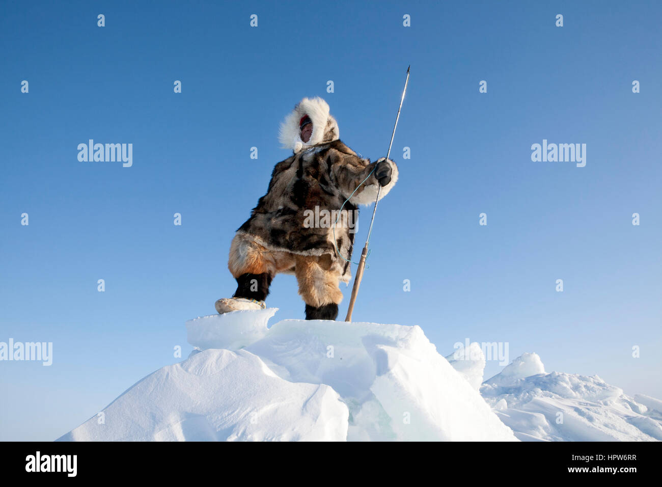 Nunavut inuit hunters hi-res stock photography and images - Alamy