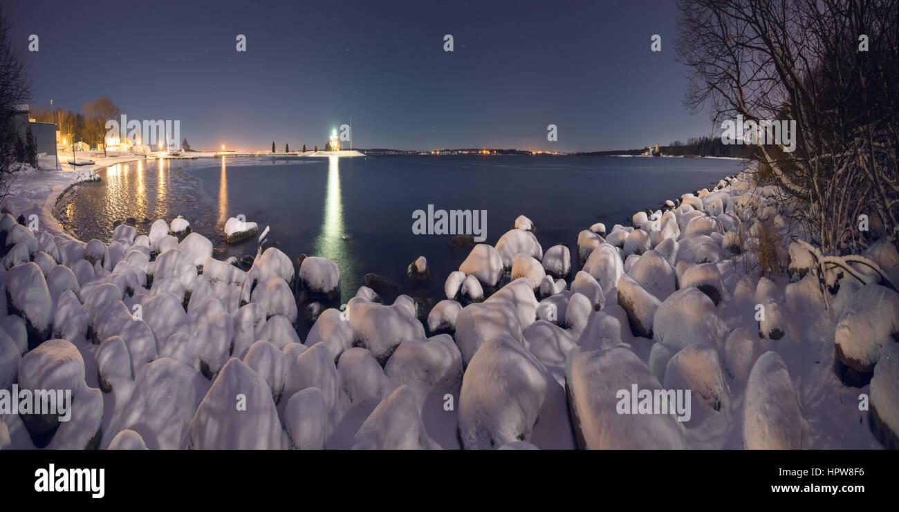 Antarctica night sky hi-res stock photography and images - Alamy