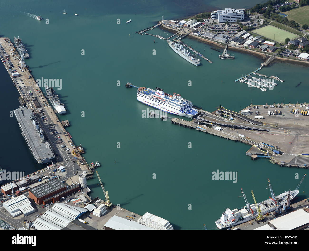 Hm naval base portsmouth hi-res stock photography and images - Alamy