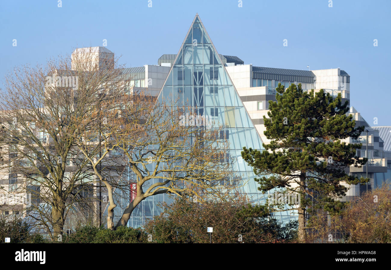Southampton landmark hi-res stock photography and images - Alamy