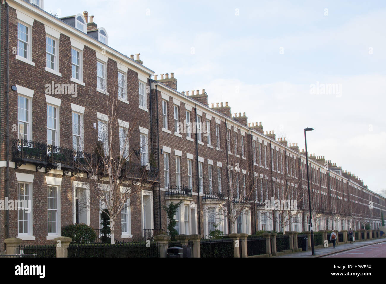 Georgian terrace houses facade hi-res stock photography and images - Alamy