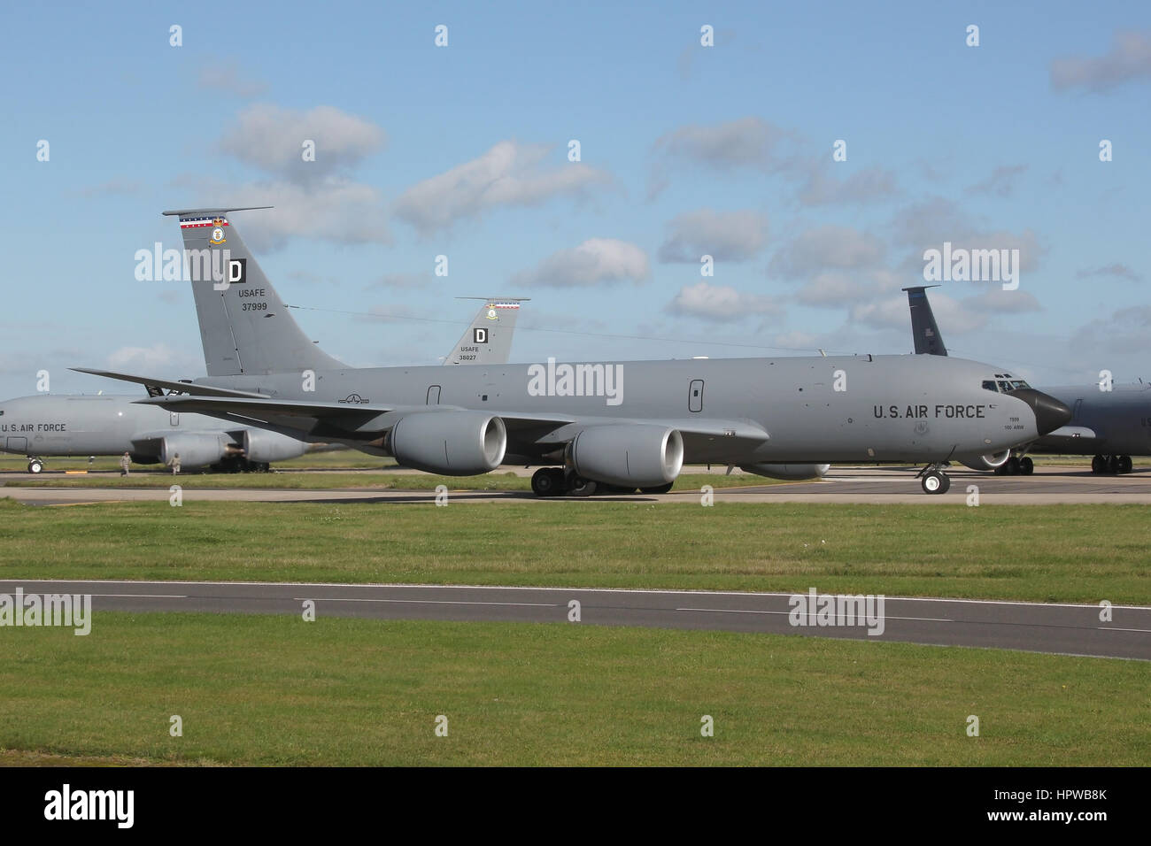 Raf tankers hi-res stock photography and images - Alamy