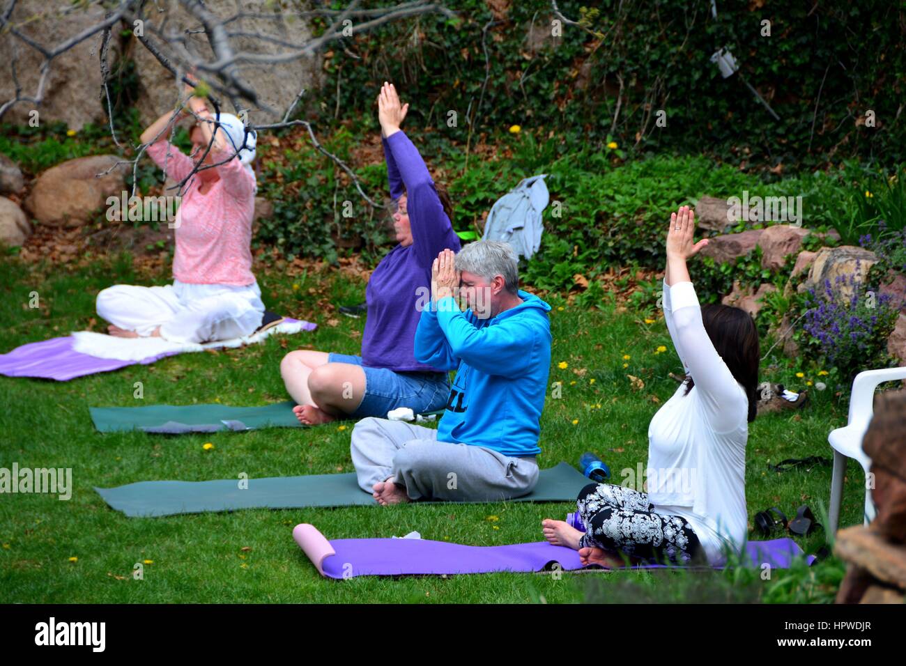 India yoga school hi-res stock photography and images - Alamy