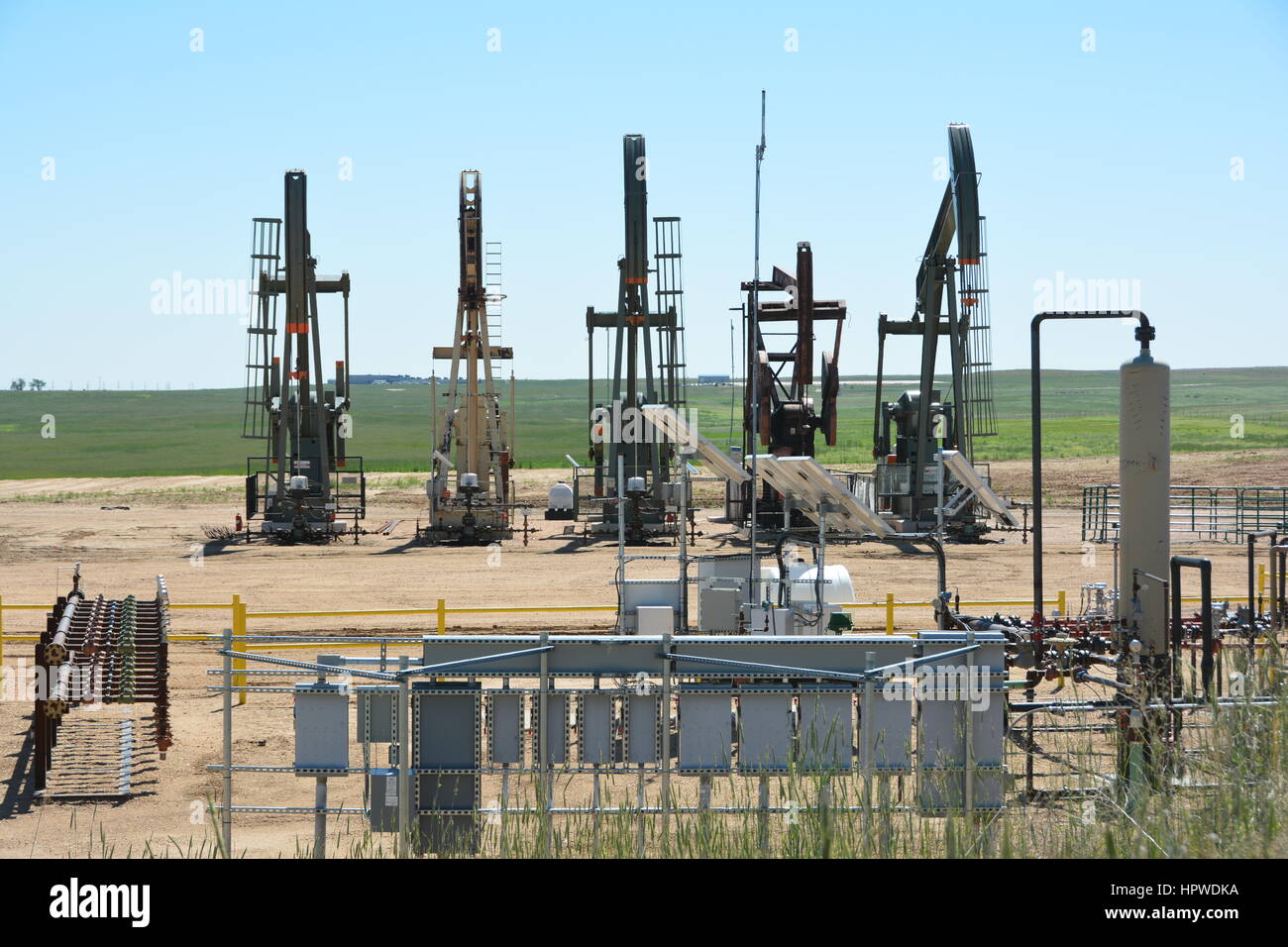 Black pump tree hi-res stock photography and images - Alamy