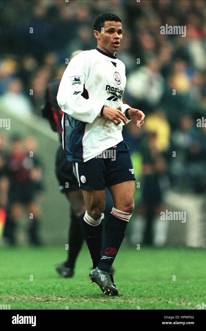 JOHN SALAKO BOLTON WANDERERS FC 31 March 1998 Stock Photo - Alamy