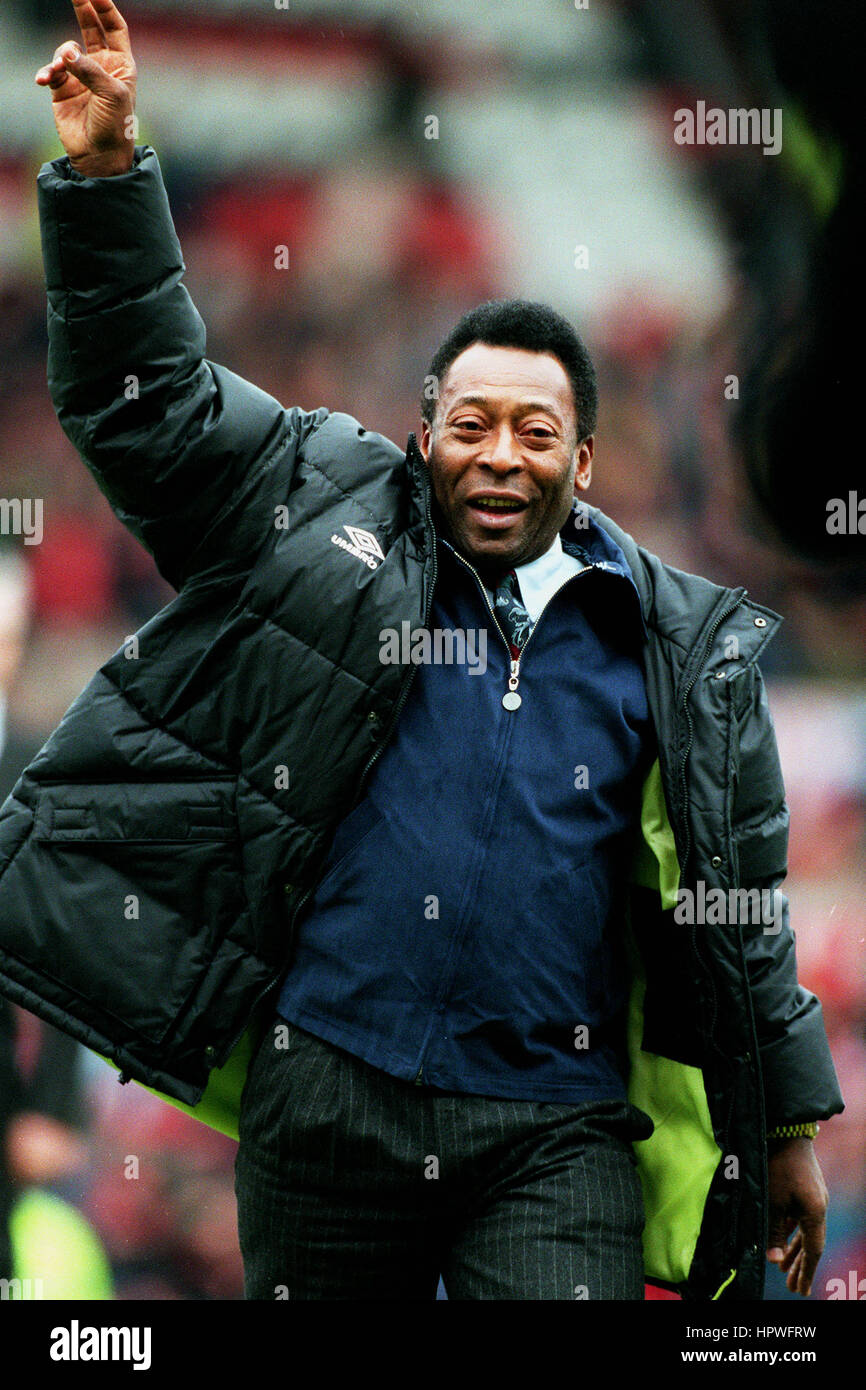 Football pele hi-res stock photography and images - Alamy