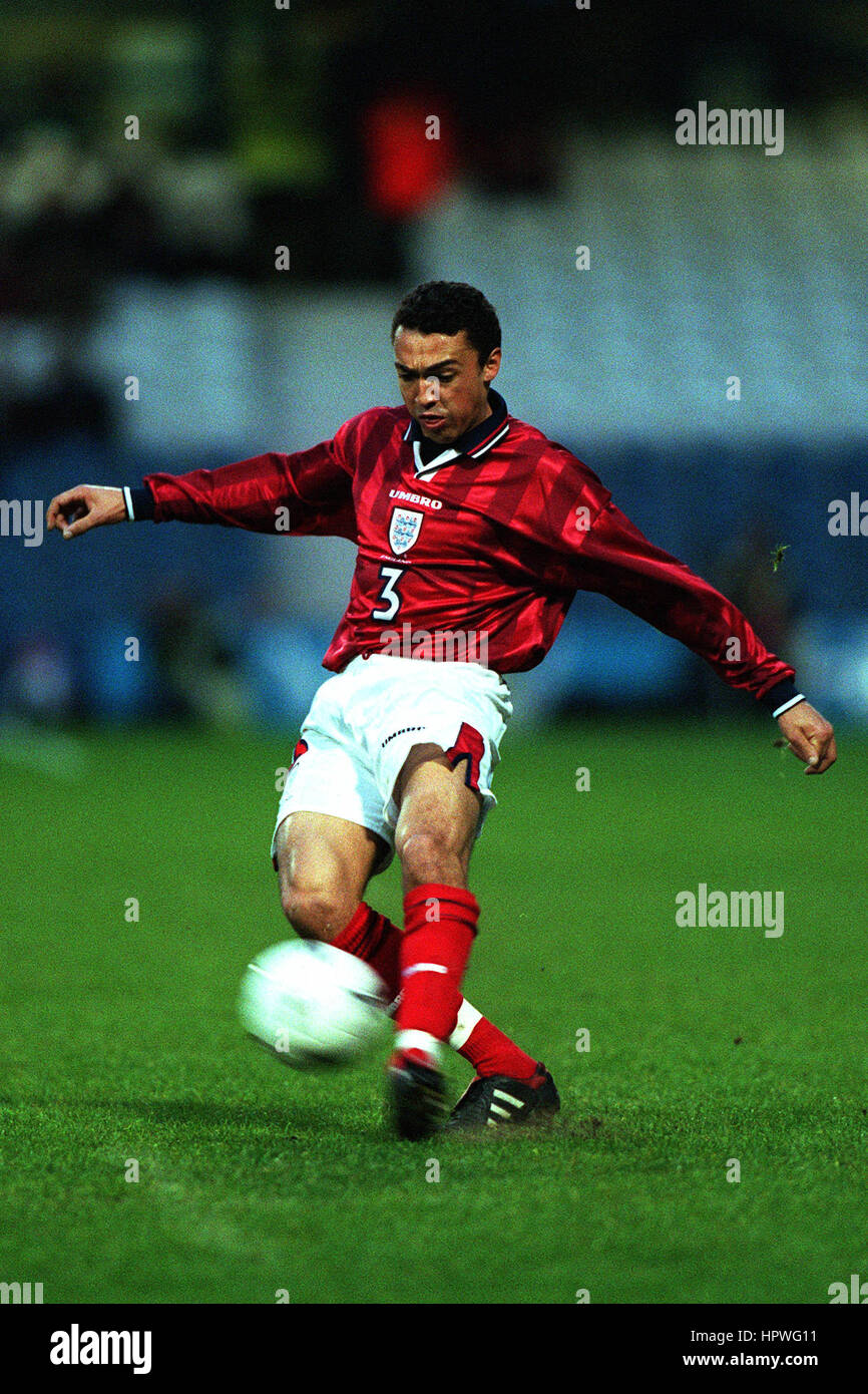 Carl serrant hi-res stock photography and images - Alamy