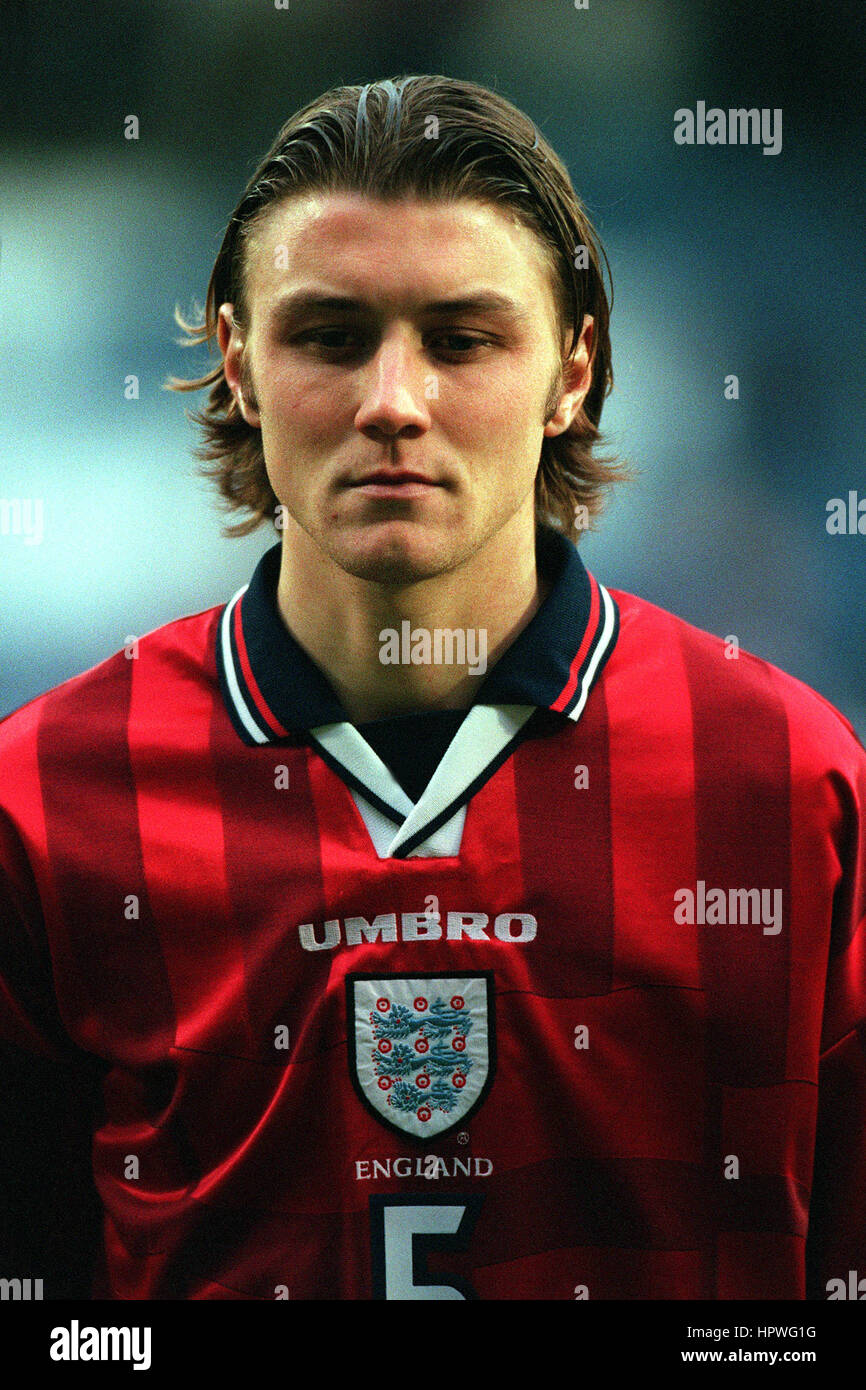 WAYNE QUINN ENGLAND & SHEFFIELD UNITED FC 22 April 1998 Stock Photo - Alamy