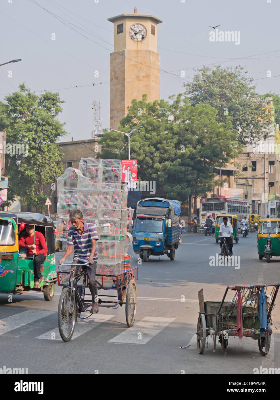 Indian man porter carrying hi-res stock photography and images - Alamy