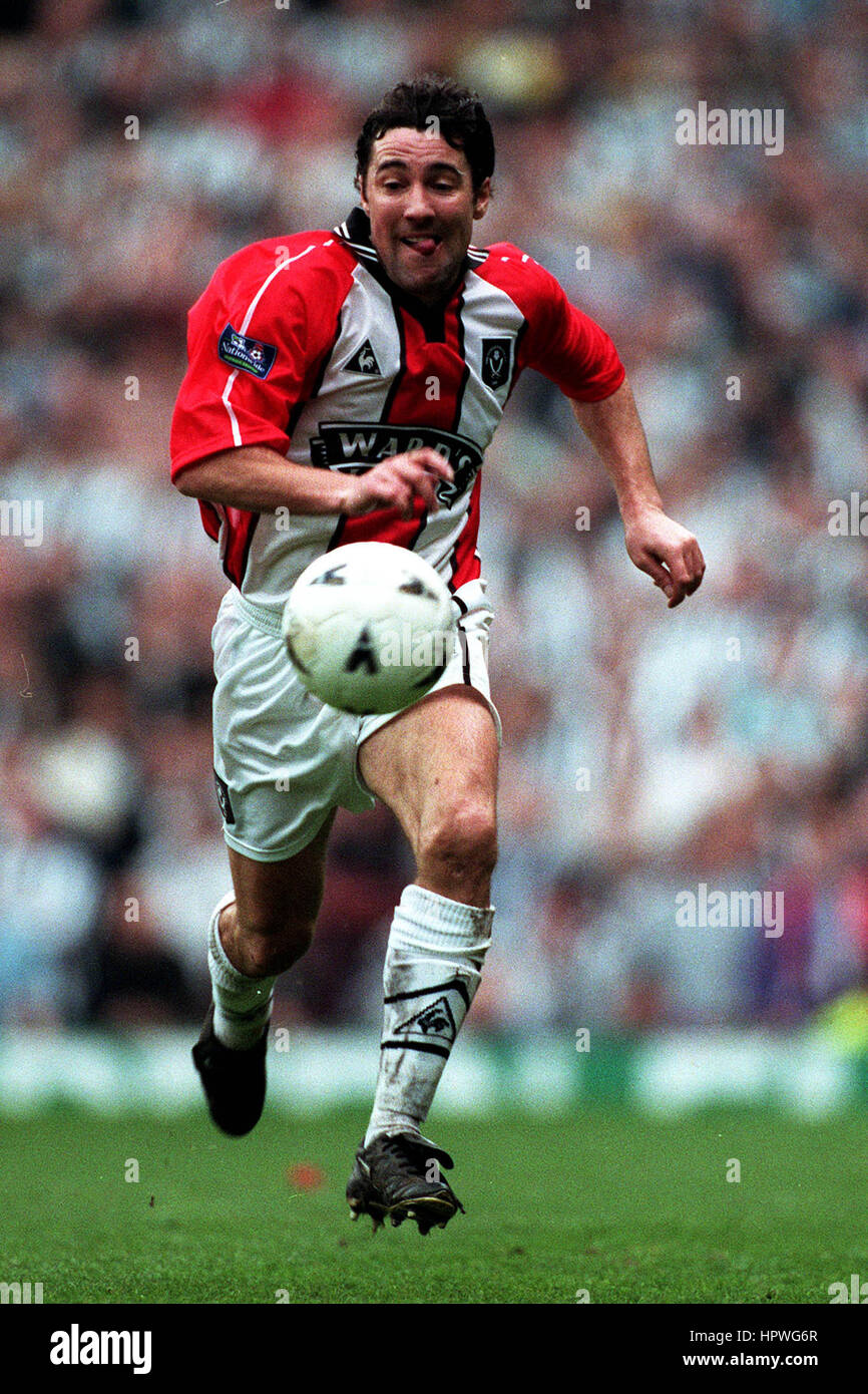 Dean saunders sheffield united hi-res stock photography and images - Alamy