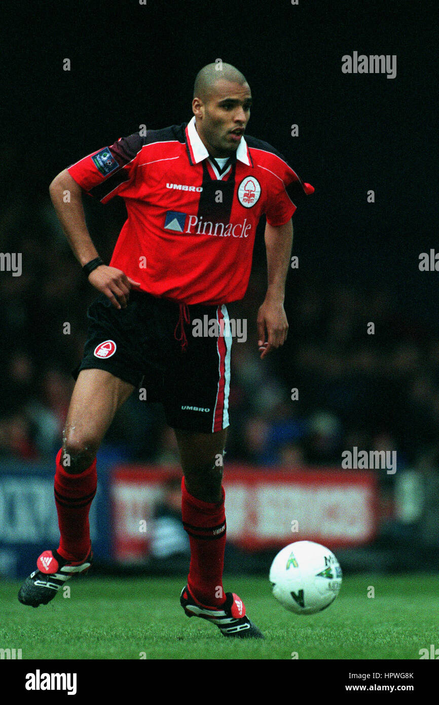 PIERRE VAN HOOIJDONK NOTTINGHAM FOREST FC 07 May 1998 Stock Photo - Alamy