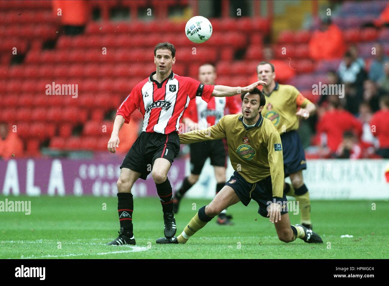 DANIELE DICHIO & HOLDSWORTH SHEFFIELD UNITED V SUNDERLAND 10 May 1998 ...