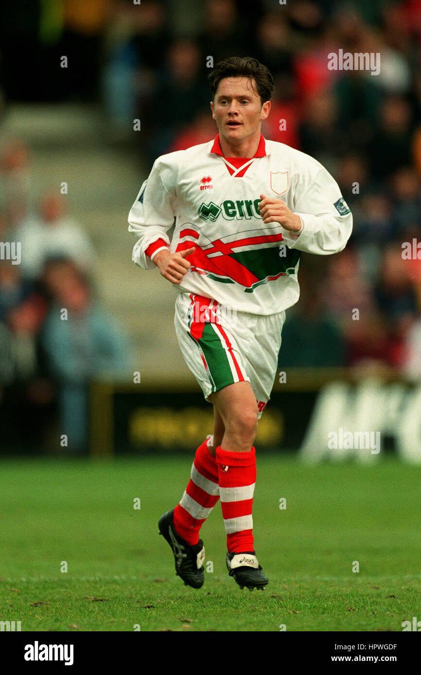 STEVE BRODIE SCARBOROUGH FC 11 May 1998 Stock Photo - Alamy