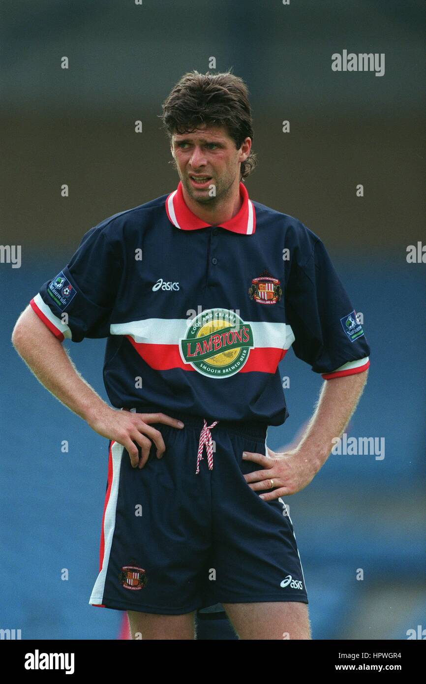 NIALL QUINN SUNDERLAND FC 20 July 1998 Stock Photo - Alamy