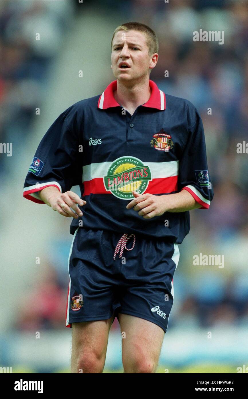 MICHAEL BRIDGES SUNDERLAND FC 20 July 1998 Stock Photo - Alamy