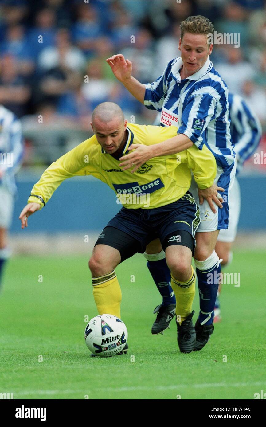 JOHN SPENCER CHESTER V EVERTON 30 July 1998 Stock Photo - Alamy