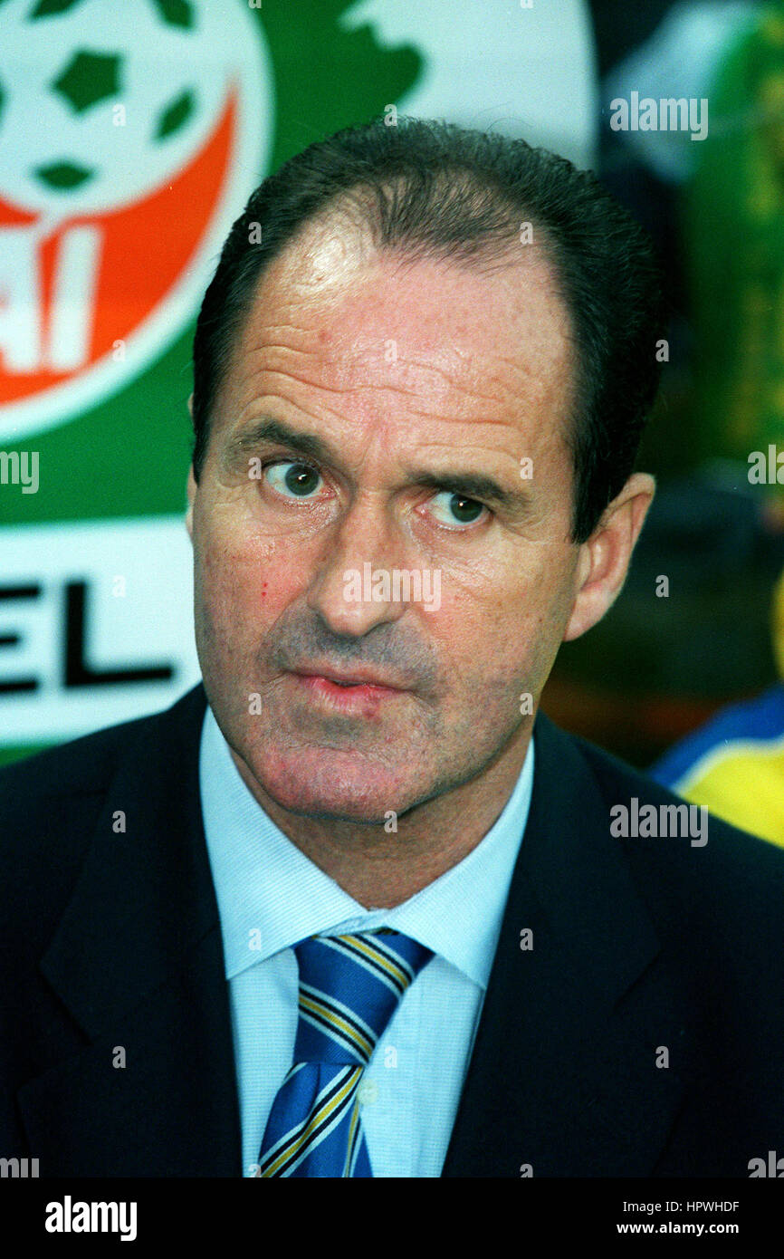 Leeds manager george graham hi-res stock photography and images - Alamy