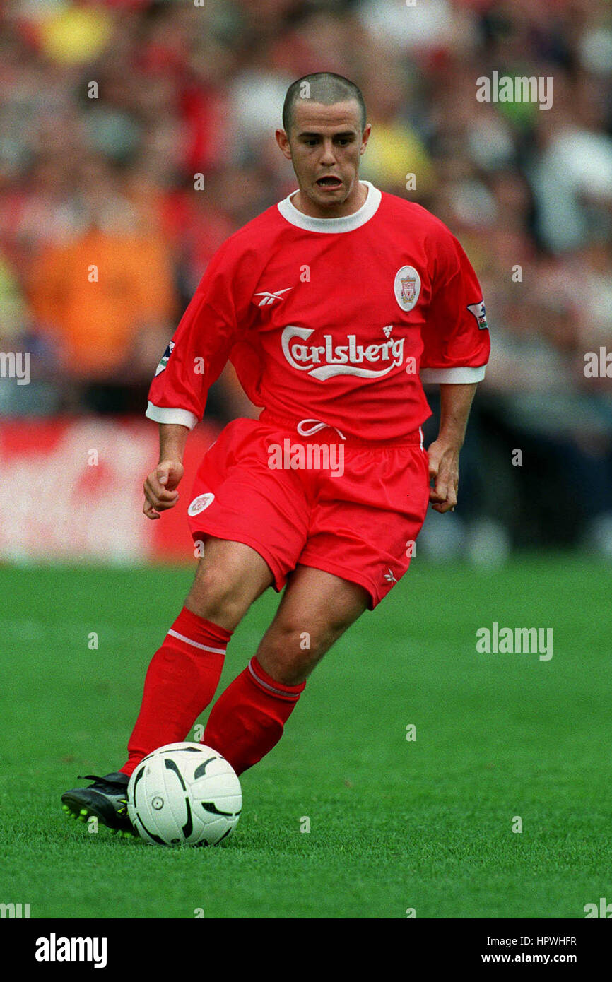 DAVID THOMPSON . LIVERPOOL FC 03 August 1998 Stock Photo - Alamy