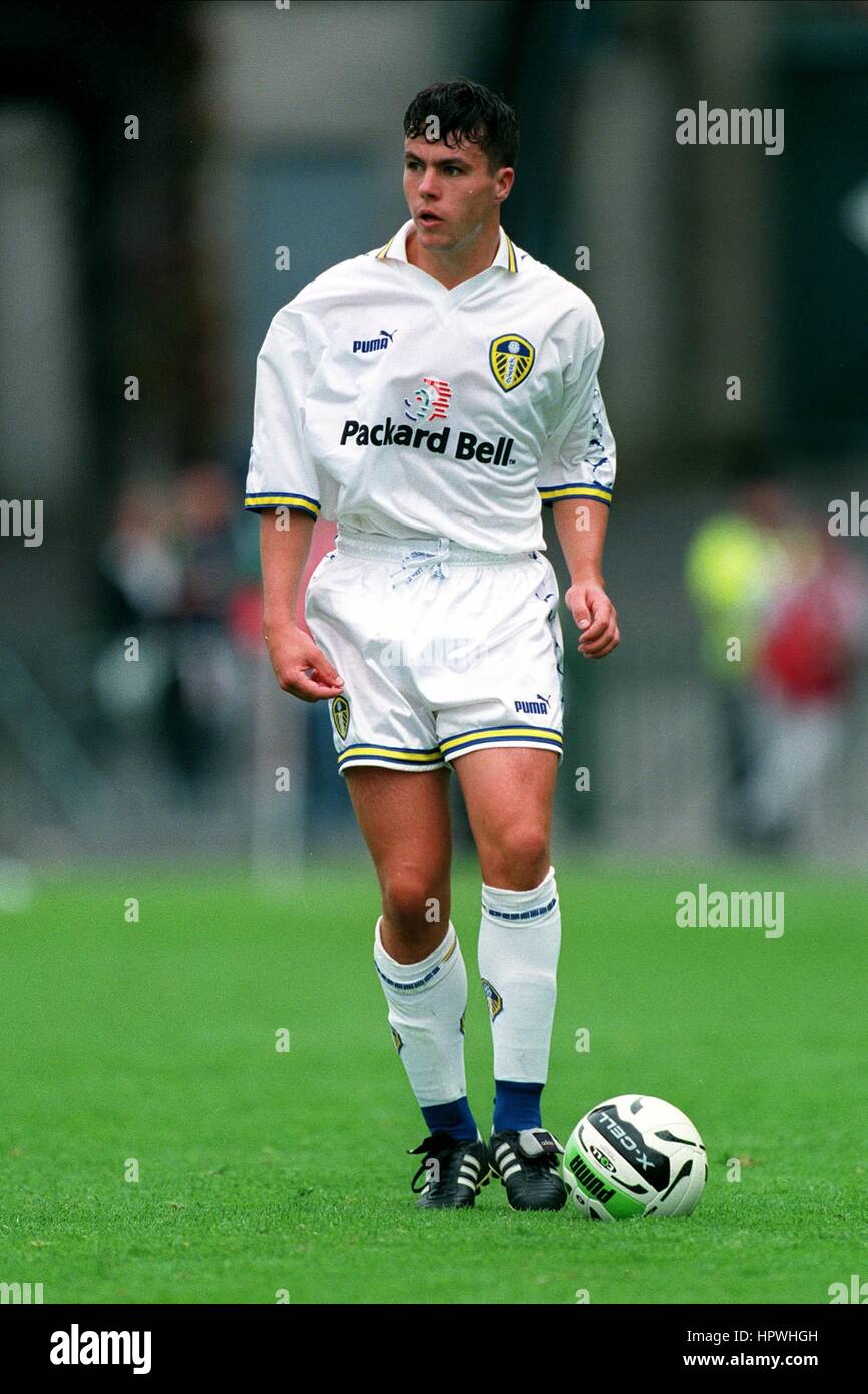 IAN HARTE LEEDS UNITED FC 03 August 1998 Stock Photo - Alamy