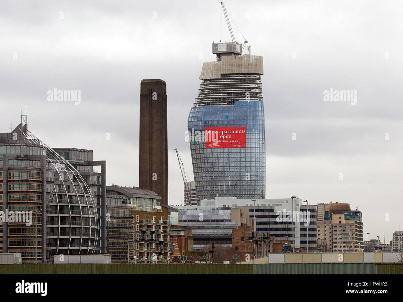 One blackfriars apartment building hi-res stock photography and images ...