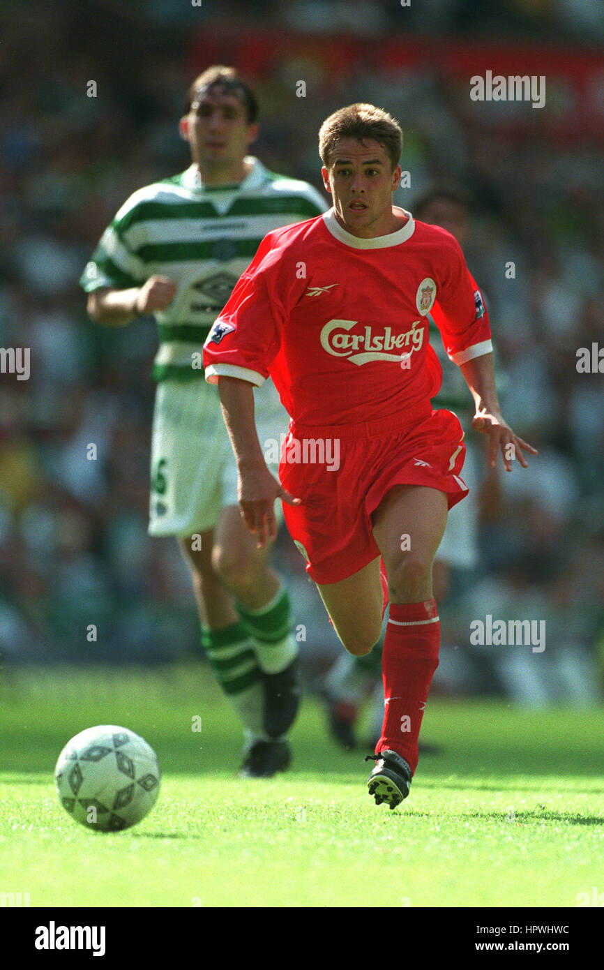MICHAEL OWEN LIVERPOOL FC 10 August 1998 Stock Photo - Alamy